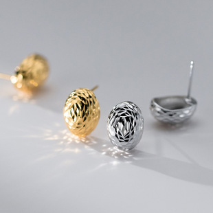 纳兰 S925纯银凹凸面椭圆耳钉时尚通勤ins风小众耳饰品女M05067-阿里巴巴