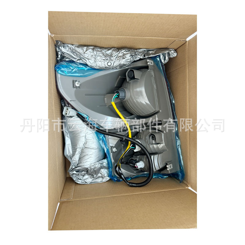 适用于 丰田坦途Tundra2007款汽车后尾灯刹车灯 81150-0C070-阿里巴巴