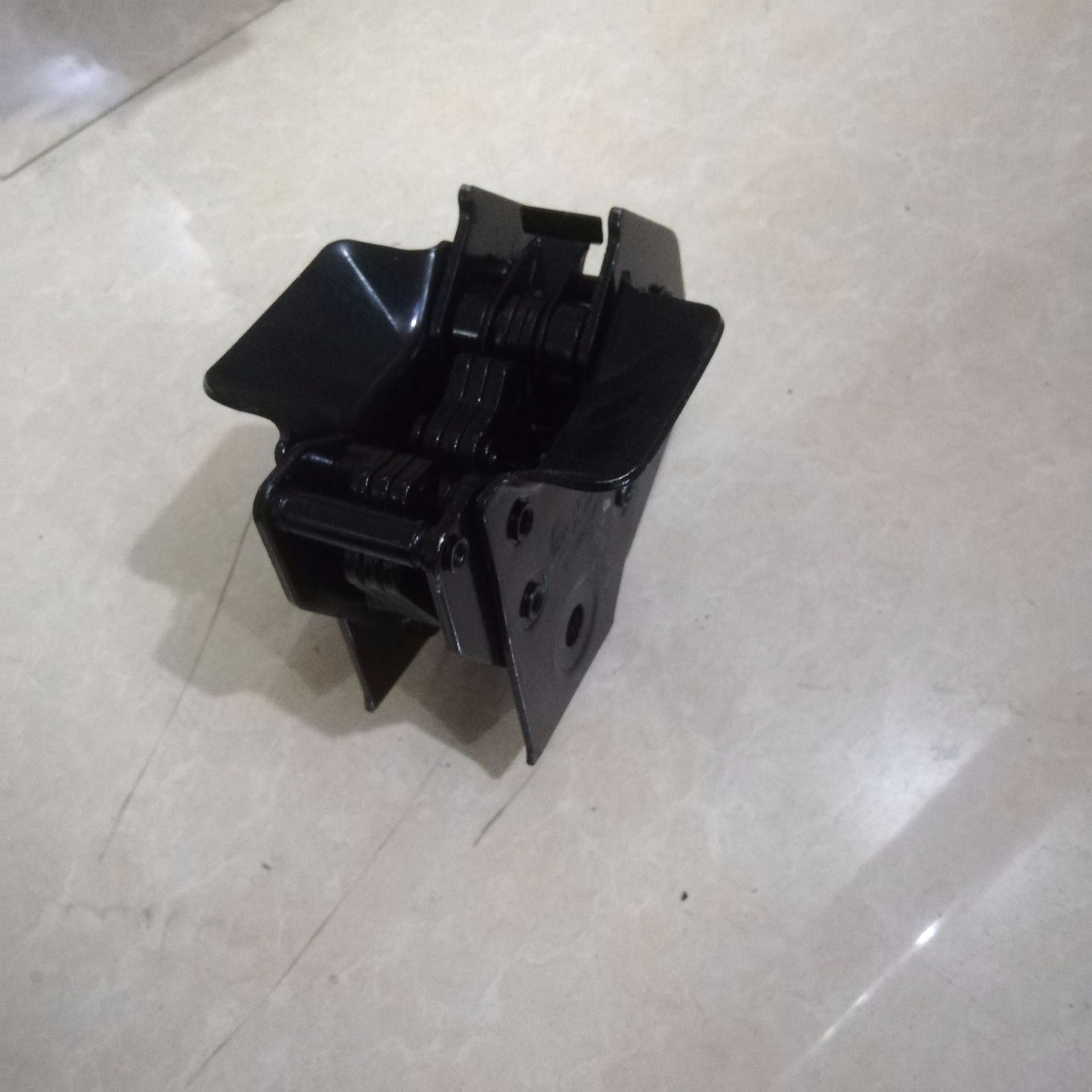 重汽豪沃配件 陕汽德龙 欧曼配件 装车件 WG1642440101 液压锁-阿里巴巴