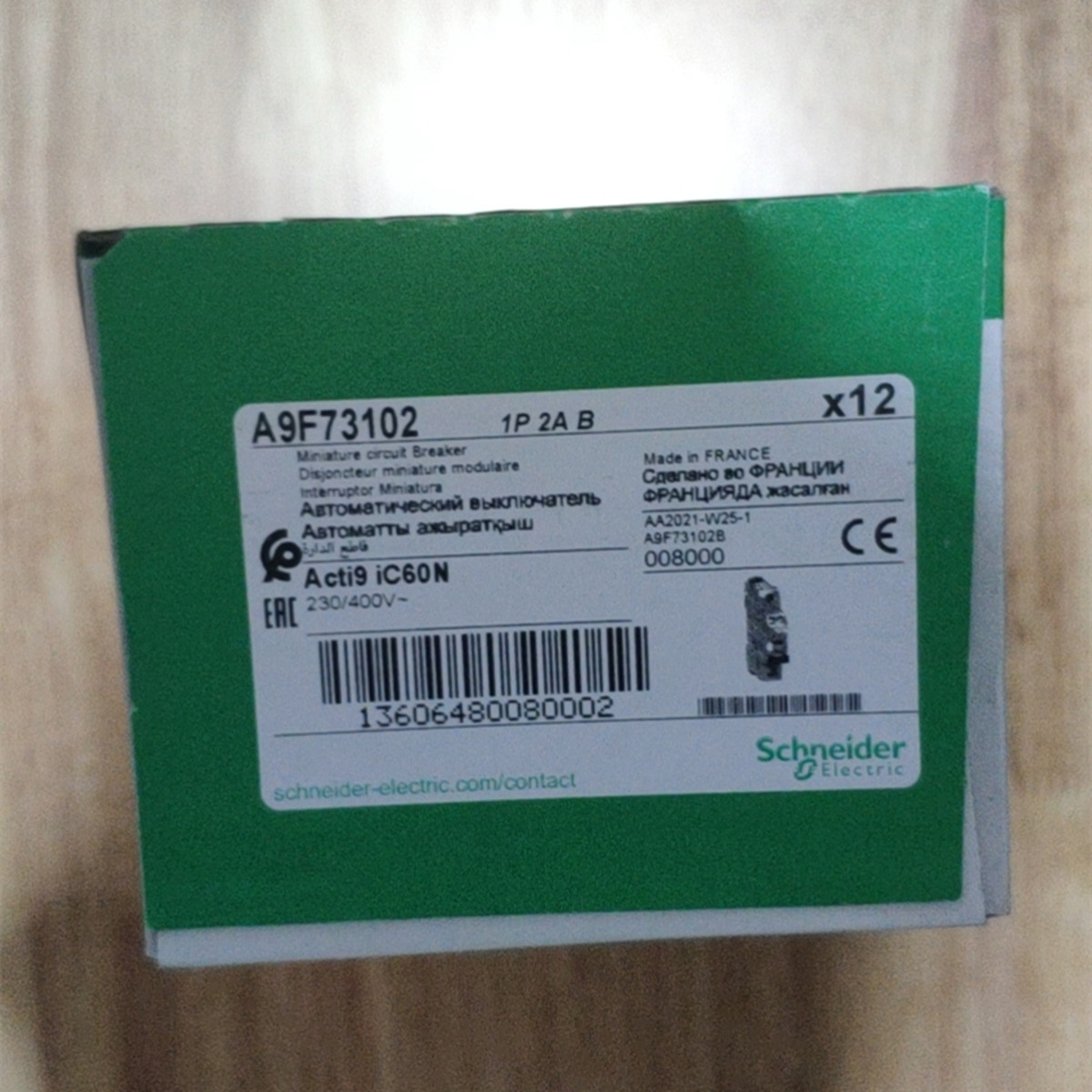 A9F92204 IC60L 2P Z4A好价格断路器VIGIIC65-ELE-2P 40A GS2LL3-阿里巴巴