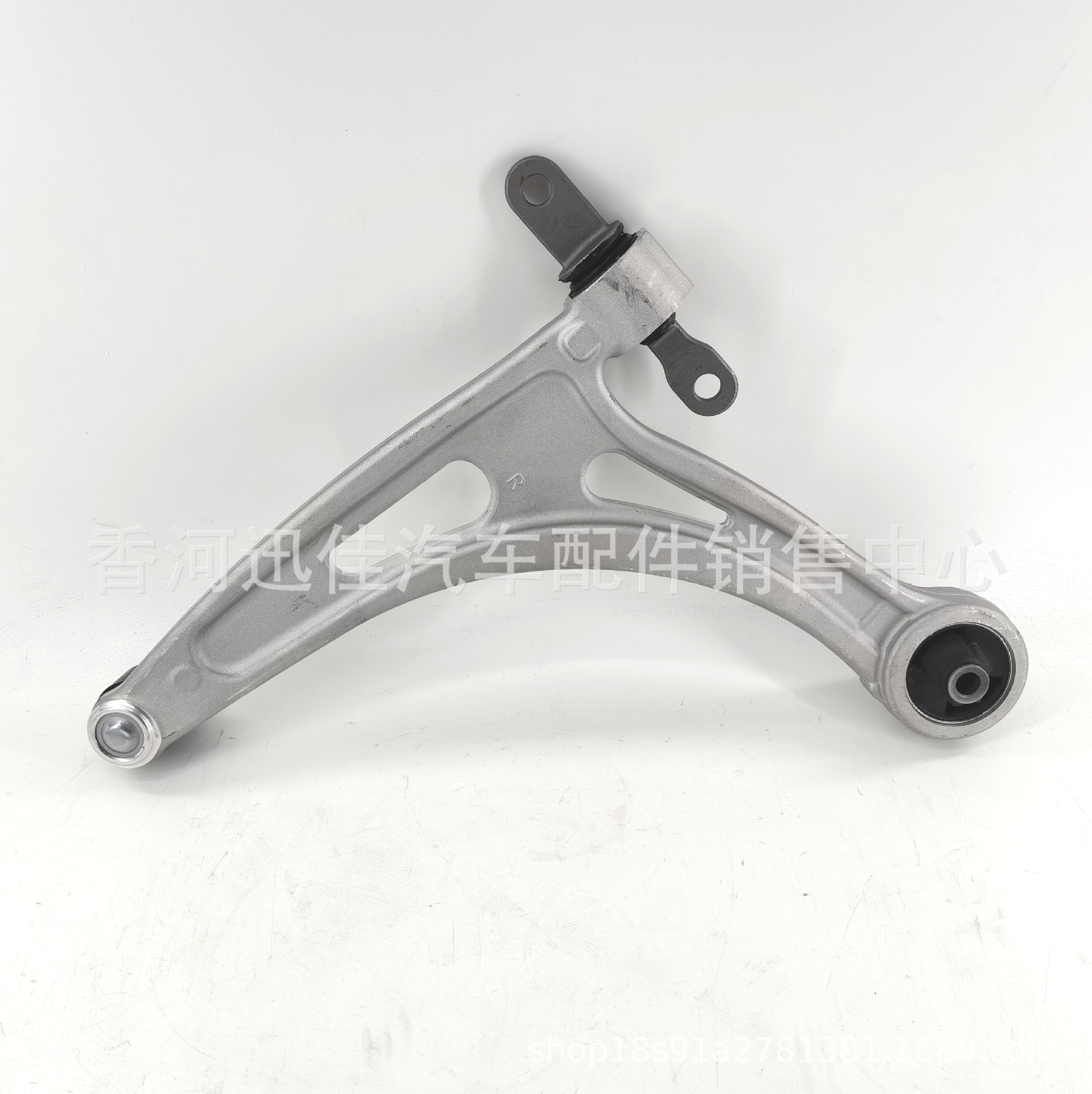 54500-L1000 54501L1000适用于 进口现代索拉塔前下支臂三角臂-阿里巴巴