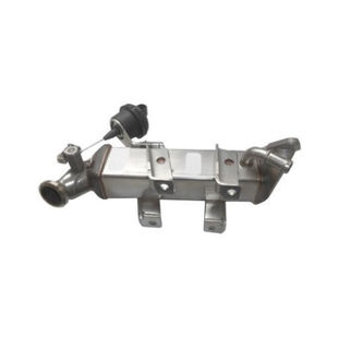 EGR冷却器 通用雷&诺OE#8200719993 8200620695 147356011R-阿里巴巴