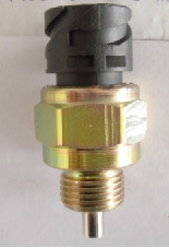 奔.驰 曼卡车 刹车灯开关 型号42531808 81255250033 0015458409-阿里巴巴