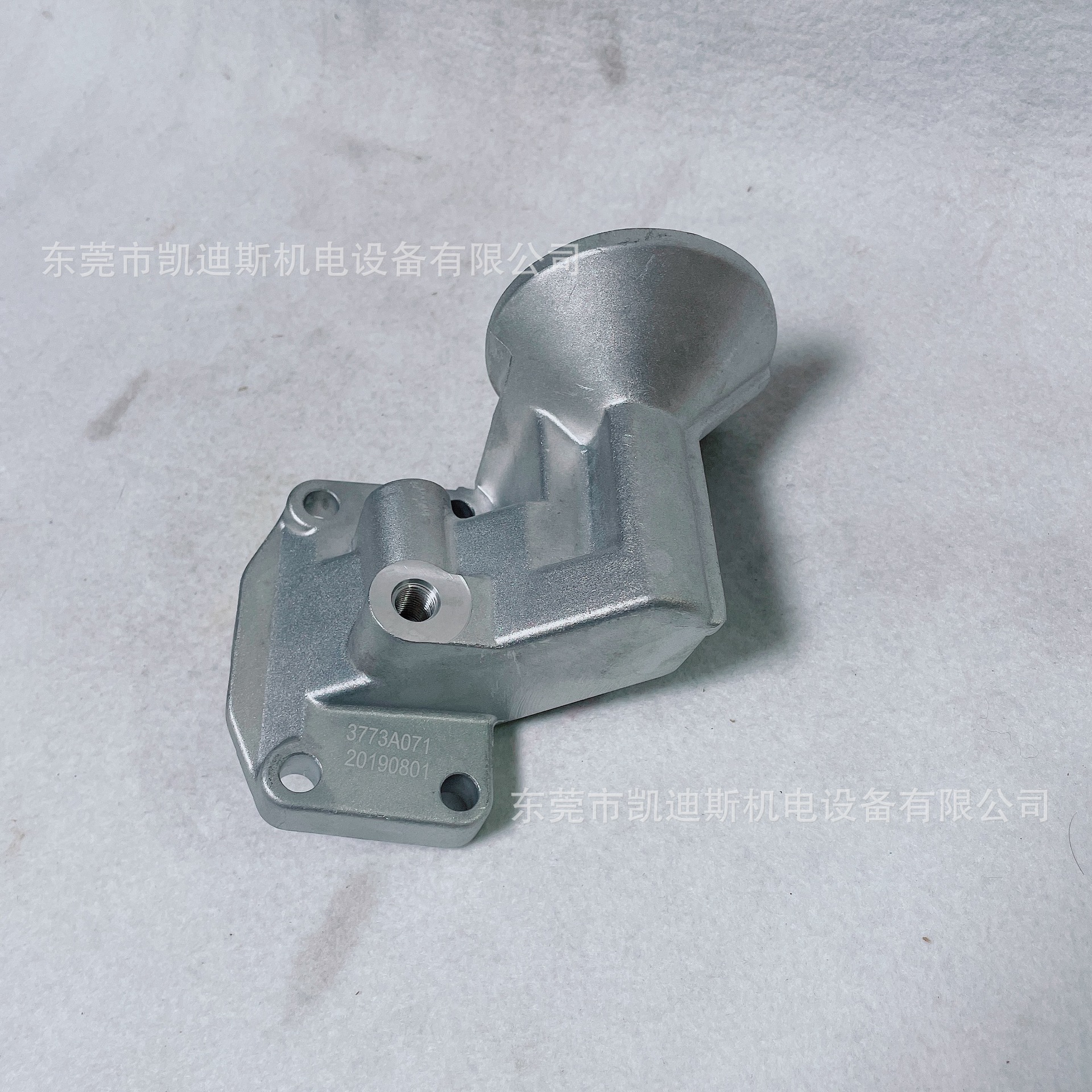 3773A071帕金斯发动机组零配件perkins滤清底座滤清器-阿里巴巴