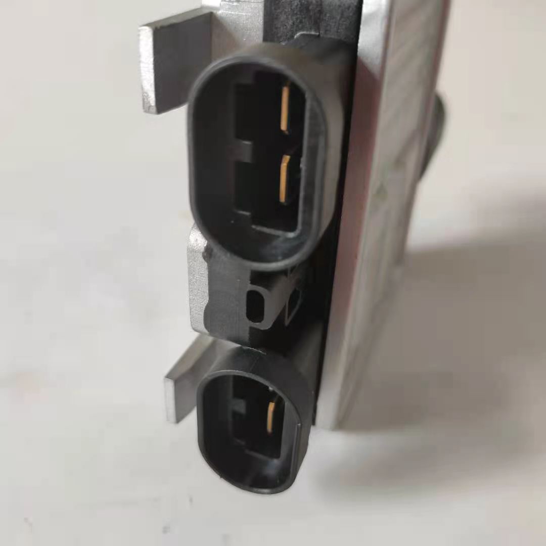 直销冷却继电器 适用路虎揽胜 散热器冷却风扇控制电阻 LR011907-阿里巴巴