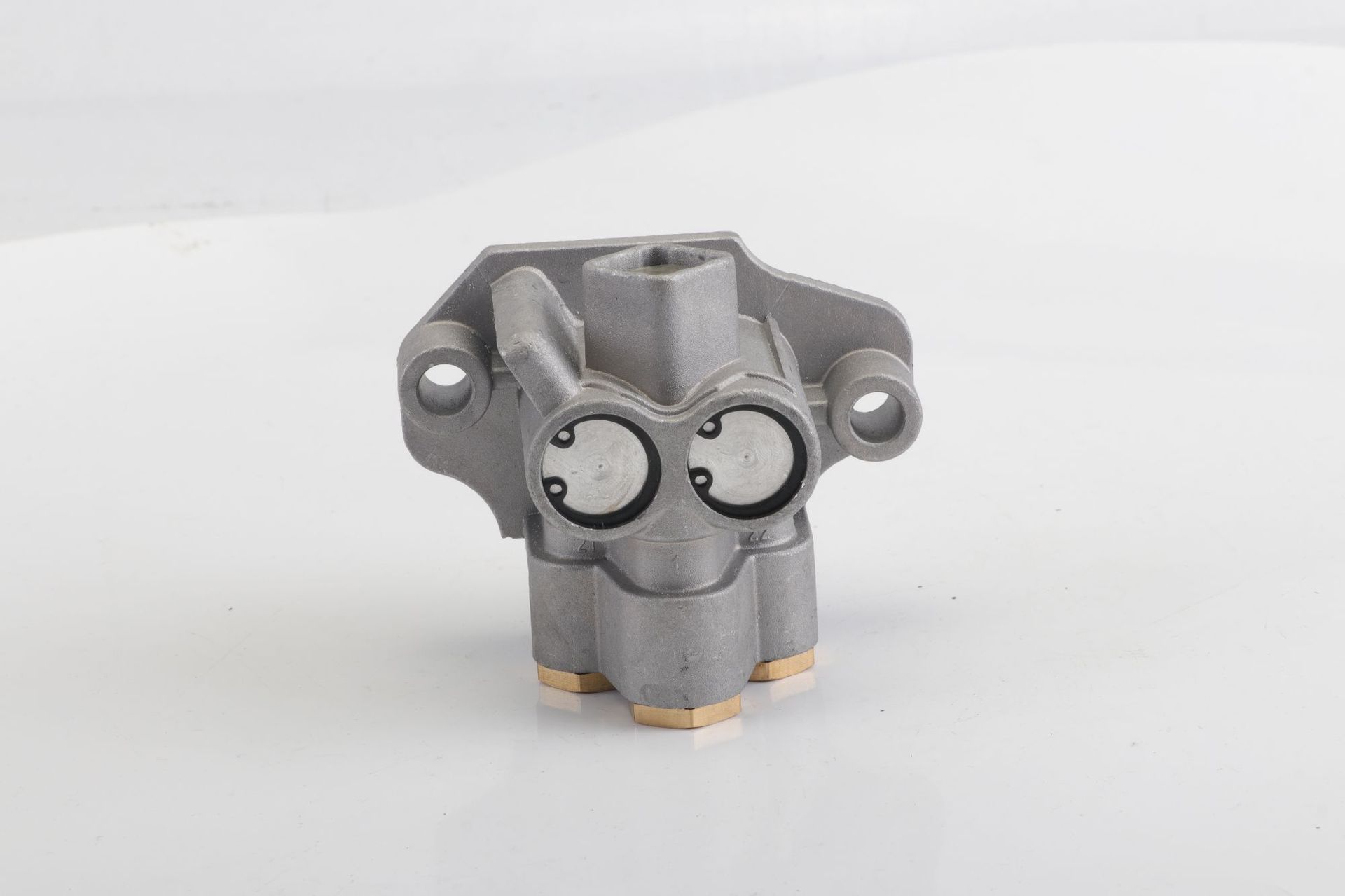 0022606257奔驰卡车变速箱空气制动控制阀电磁阀0022602957截止阀-阿里巴巴