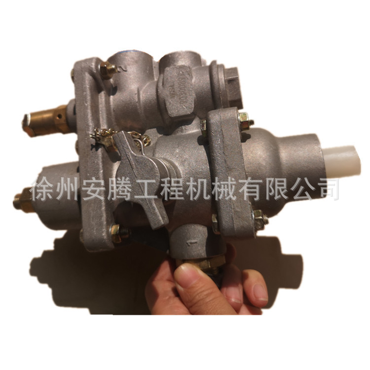 副厂装载机专用油水分离器组合阀SH380A-3511010 铲车配件-阿里巴巴