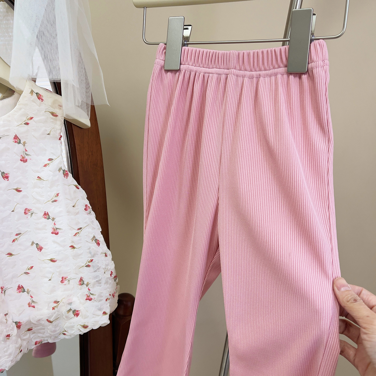 韩童装女童套装24夏季新款宝宝洋气纹理花朵背心儿童时尚裤23108-阿里巴巴