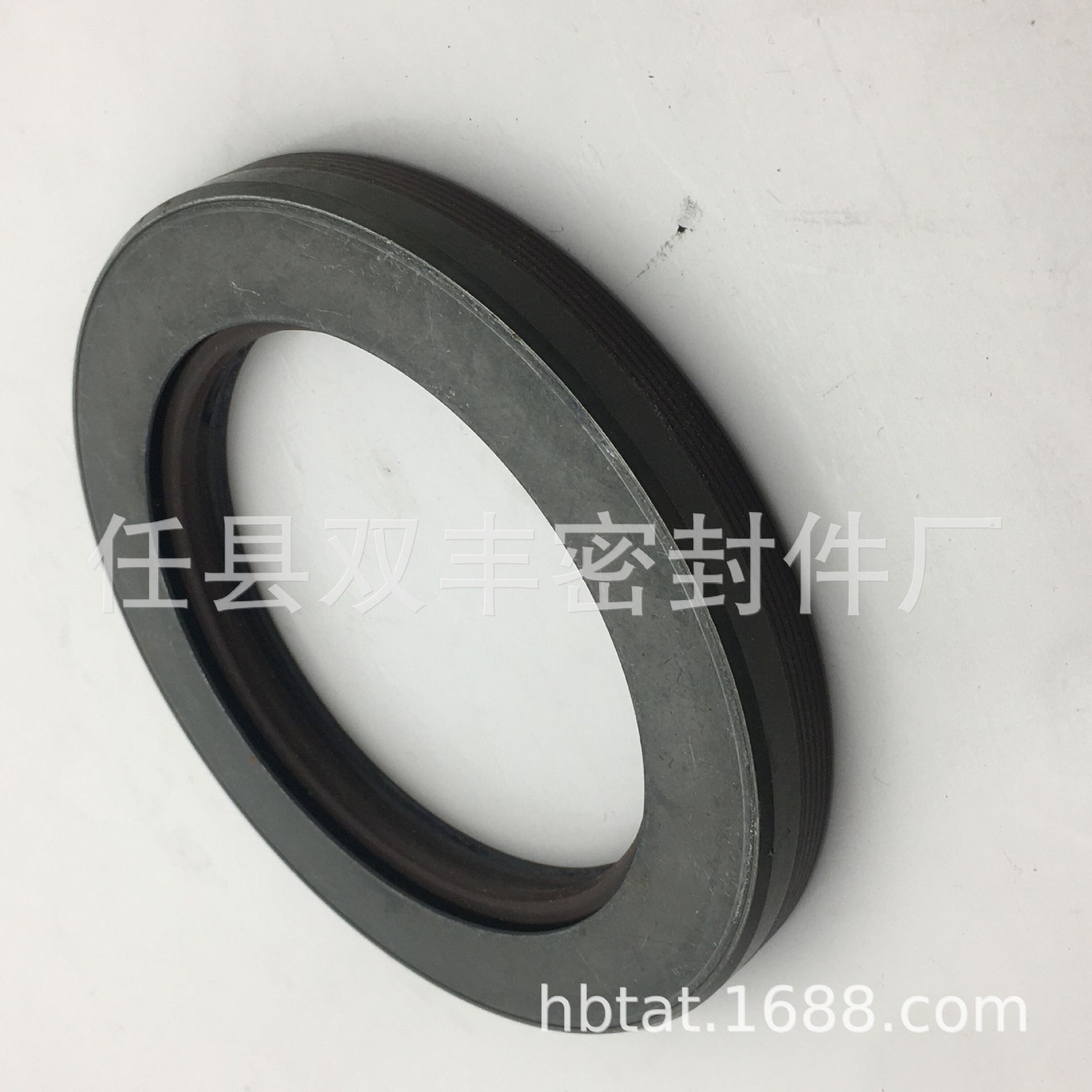 源头厂家销售差速器油封OE;42129137型号;90X130X14质量三包-阿里巴巴