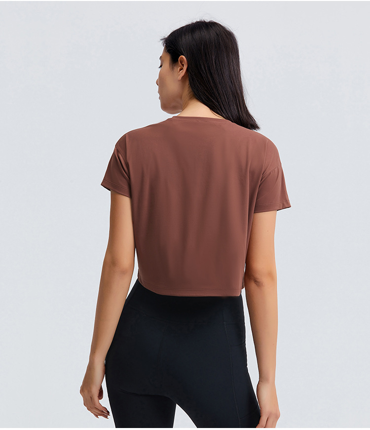 2024宽松简约瑜伽短袖半截瑜伽服休闲运动健身短t恤DS071运动潮流-阿里巴巴
