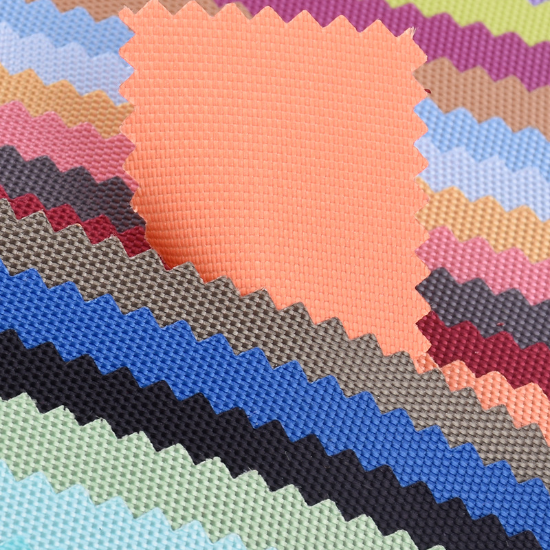 现货600D古治仿尼龙涤纶PU牛津布 箱包面料古治皮膜印花绣花布料-阿里巴巴