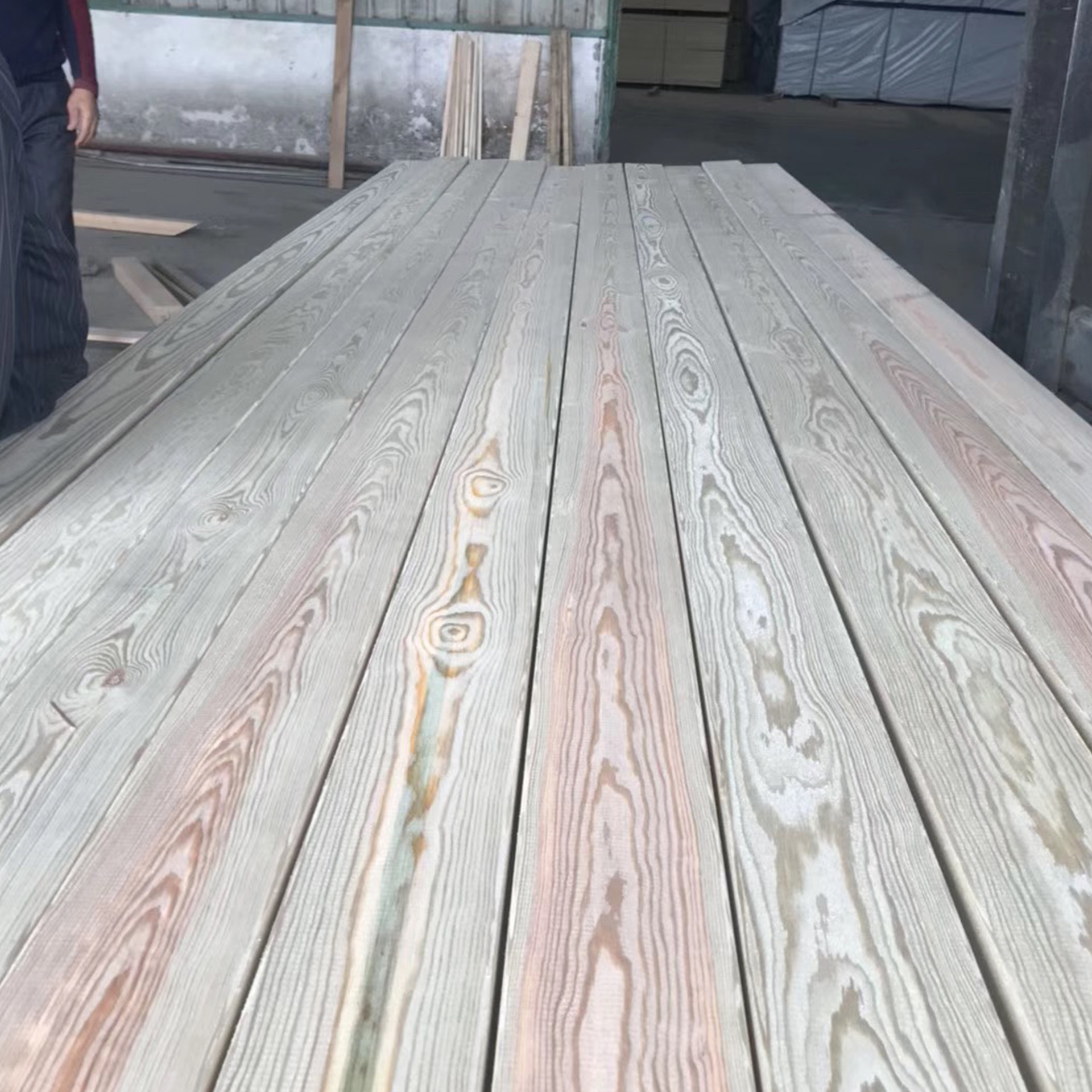 knotless pine wood outdoor anticorrosive wood board terrace solid wood board carbonized wood ...