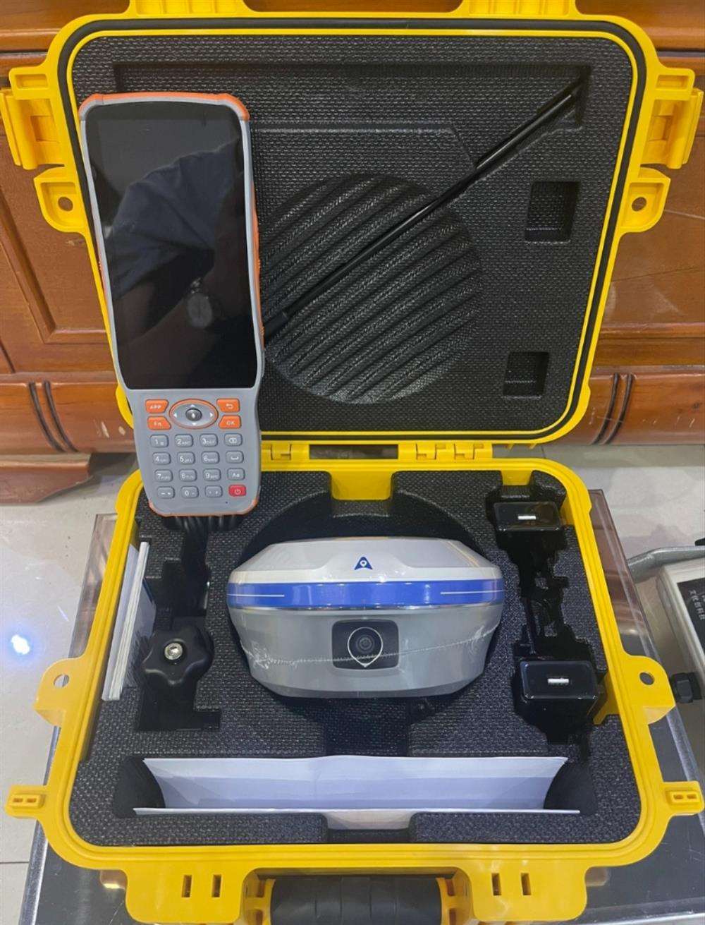 华测x16pro视觉RTK建模GPS惯导测量仪测绘土方工程施工工地房建-阿里巴巴