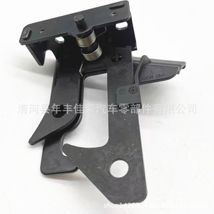 汽车配件适用于W222机盖挂钩2228800164-阿里巴巴