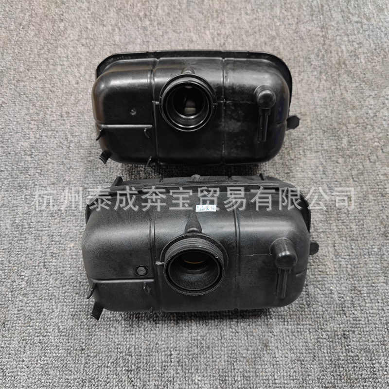 68364312AC适用吉普牧马人防冻液水壶 水箱副水壶 68364312AB-阿里巴巴