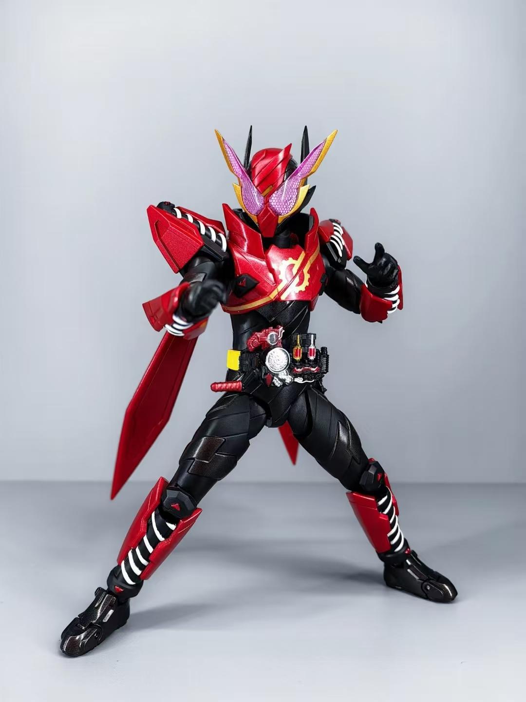 SHF假面骑士build BANDAI创骑极狐 RKF 可动人偶玩具兔子坦克模型-阿里巴巴