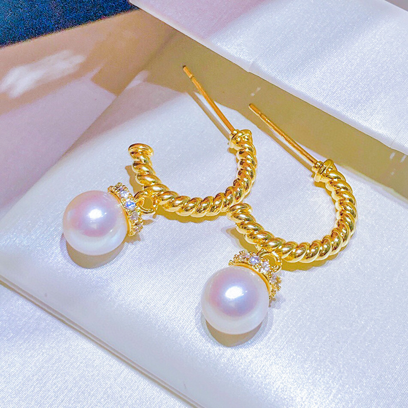 法式C字母耳钉ins小众设计感14k注金气质天然淡水珍珠耳环高级感-阿里巴巴