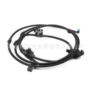 适用于奔驰汽车配件机盖喷水嘴带加热软管1768600092 1768601392-阿里巴巴
