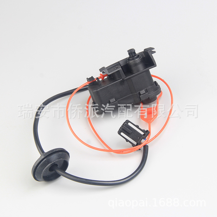 适用大众POLO朗境中控车门锁油箱盖闭锁器马达电机开关6R0810773F-阿里巴巴