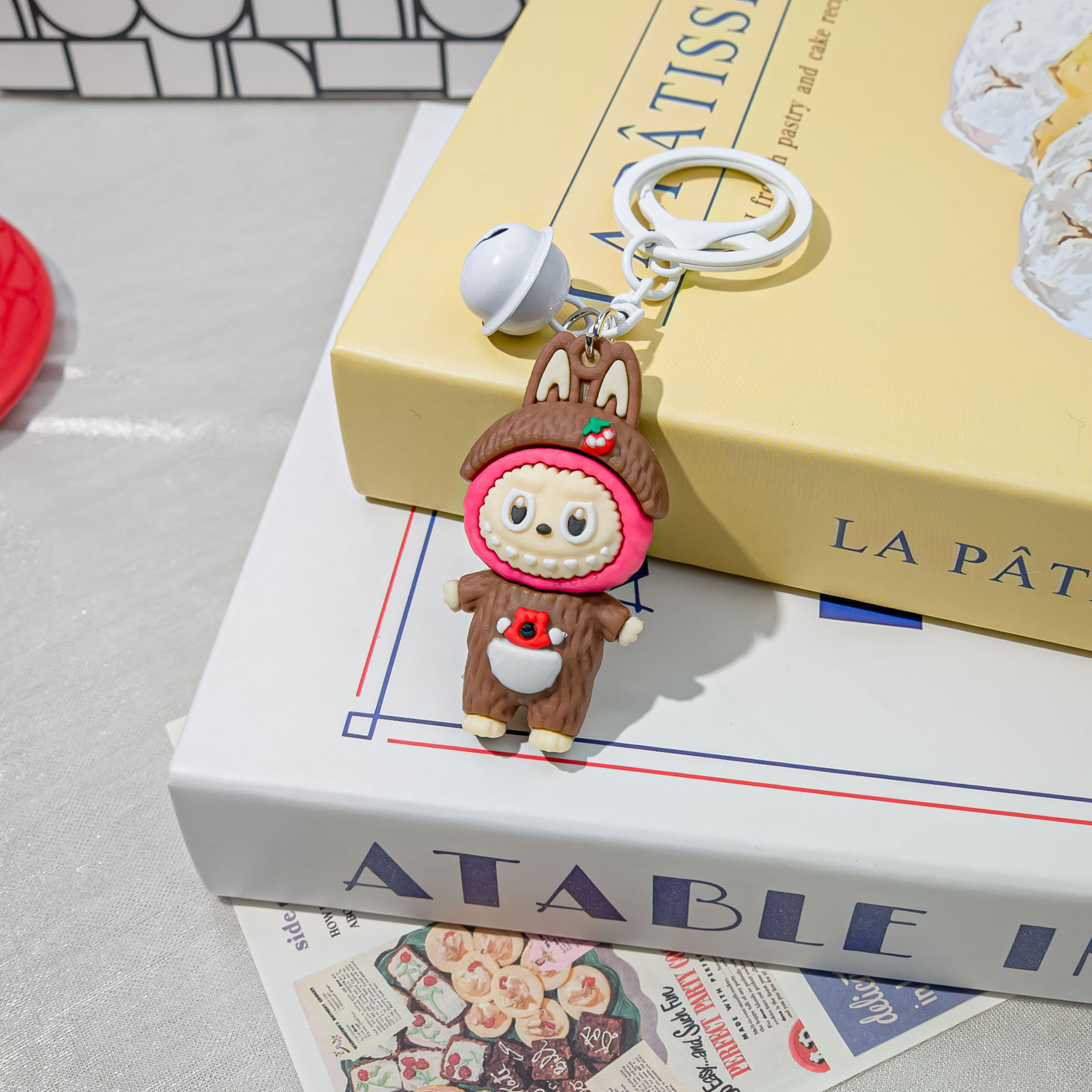 8字J66可爱拉布布钥匙扣挂件卡通labubu公仔汽车钥匙链挂饰包挂件-阿里巴巴