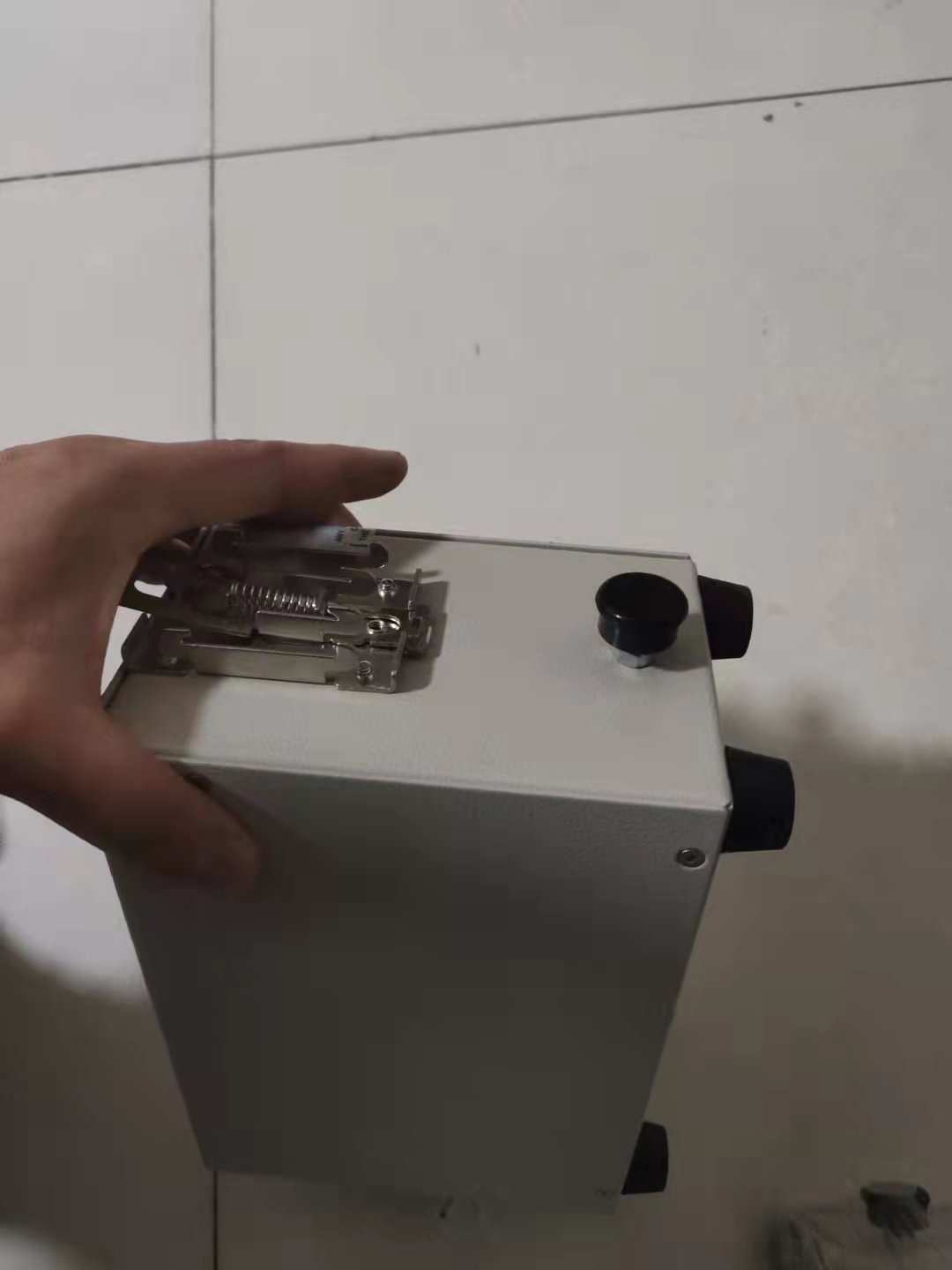 【阿黛凯】法国ATEQ F28 LIGHT气密性检测仪/真空测漏仪 议价-阿里巴巴