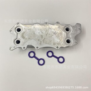 适用奔驰汽车机油冷却器 6421800165 6421880001 机油散热器-阿里巴巴
