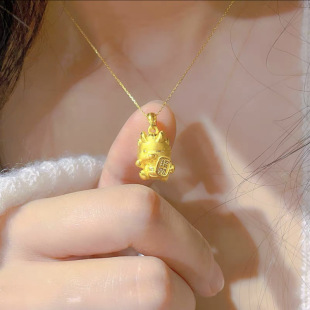 生肖龙招财吊坠项链本命年小众沙金设计颈链新中式送女友礼物饰品-阿里巴巴