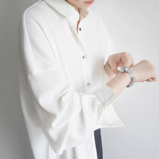 JOJOZ 华夫格拼接梭织象牙白长袖衬衫运动风时髦宽松衬衫chic上衣-阿里巴巴