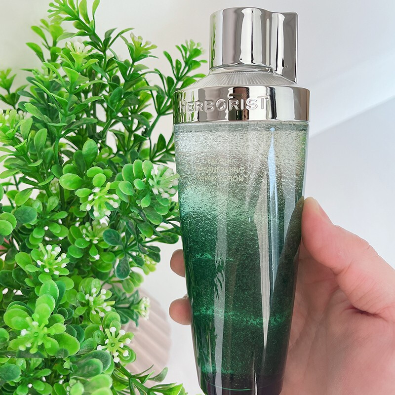 佰草集太极啵啵水200ml 烟酰胺紧致毛孔焕亮肤色面部精华水护肤品-阿里巴巴