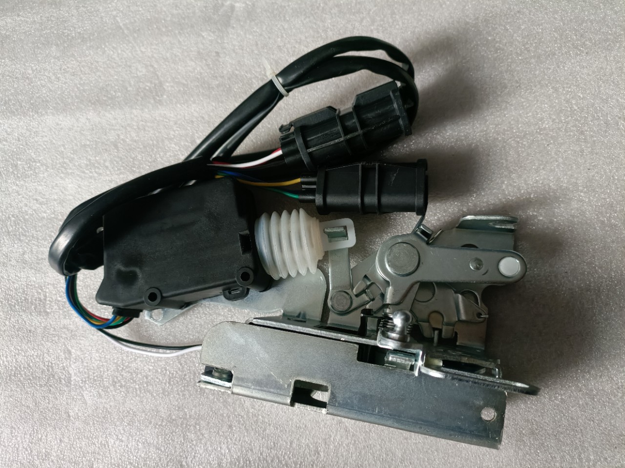 曼 卡车 锁 81626806147 81626806146 81626806143 81626806142-阿里巴巴