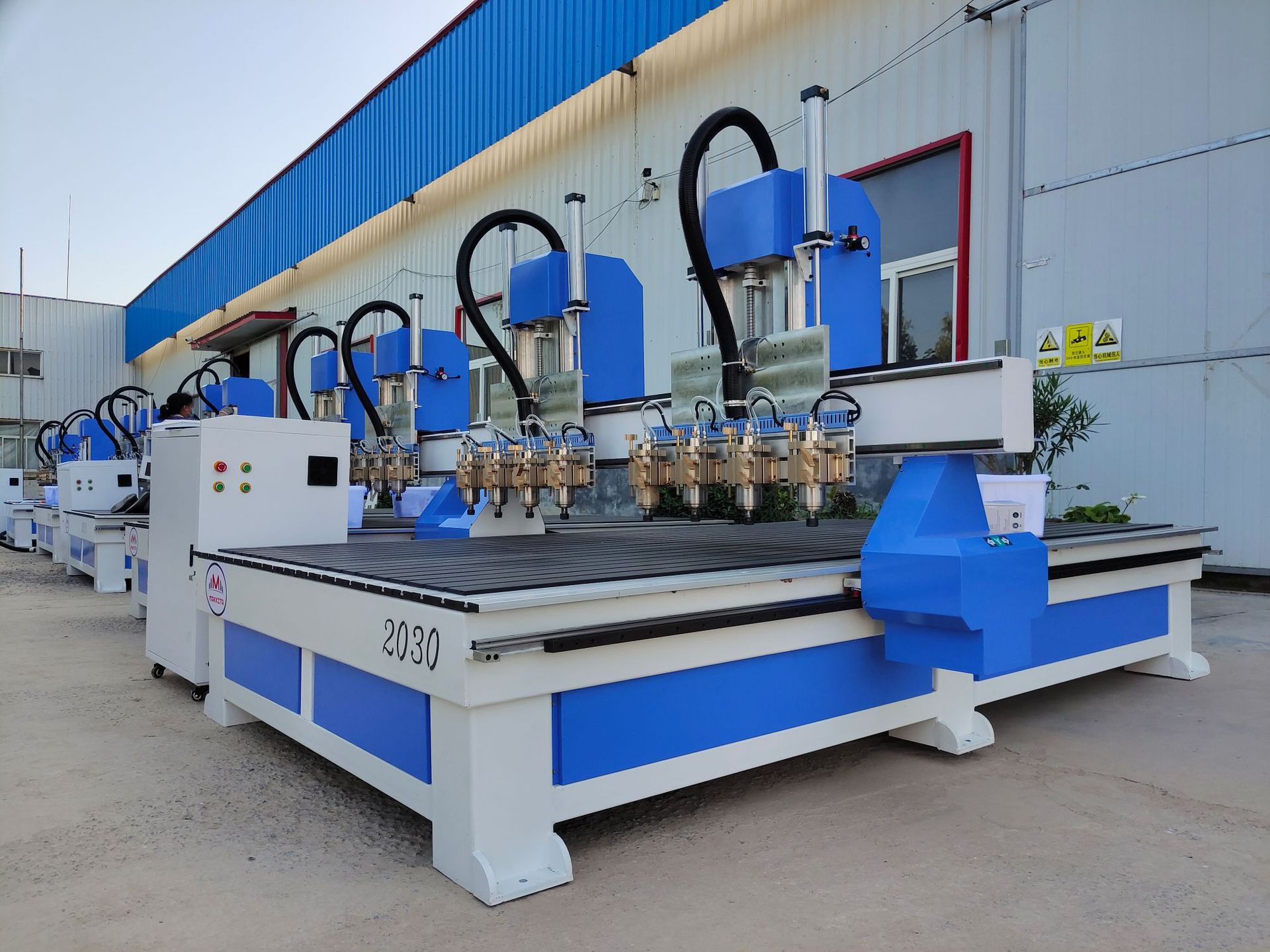 木工雕刻机器,木工雕刻机_大山谷图库