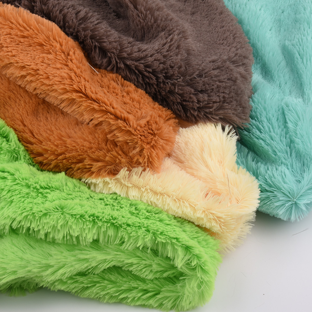 现货15mm无光pv绒 10毛长毛绒南韩绒布料 玩具宠物窝绒布面料批发-阿里巴巴