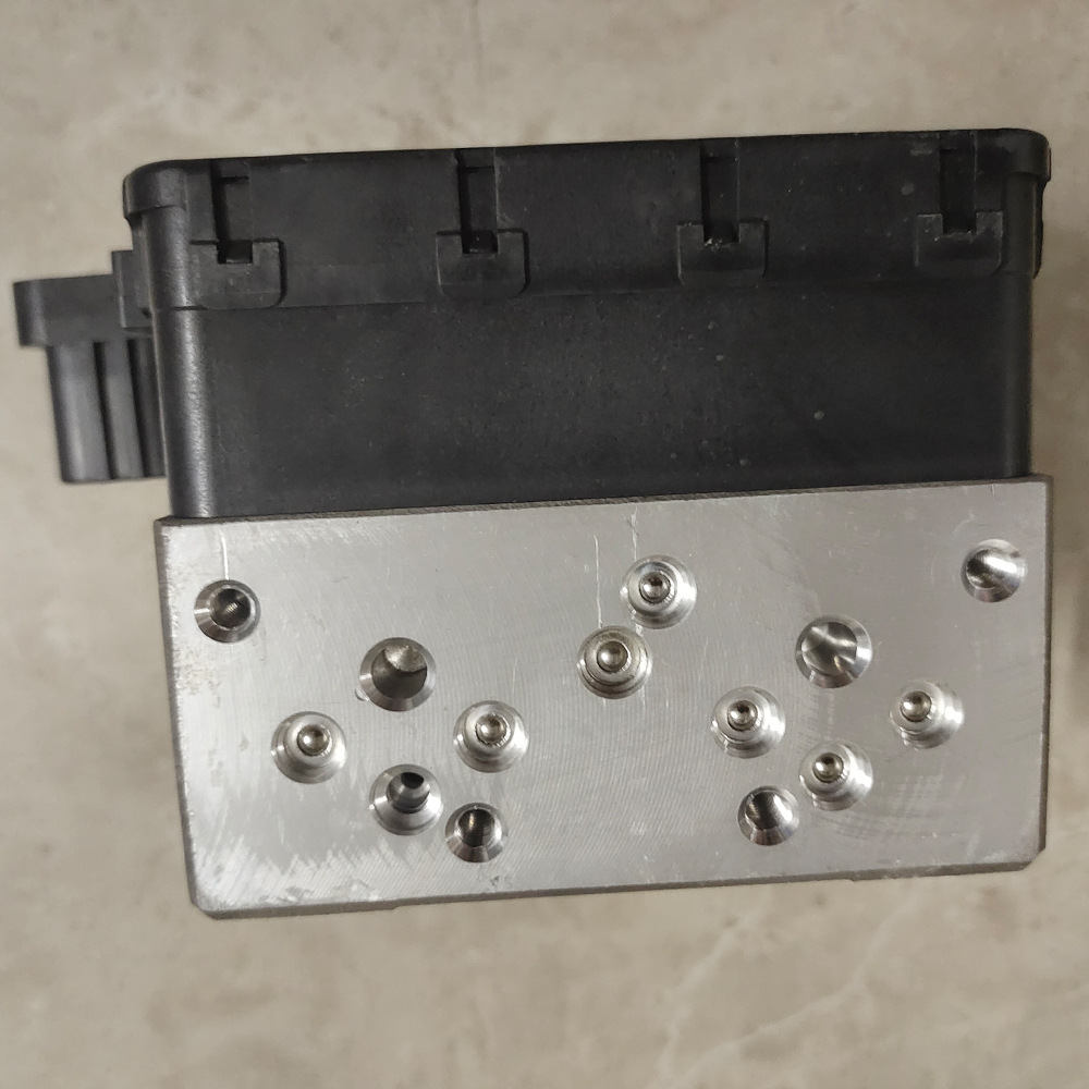 适用于丰田雷克萨斯ABS防抱死泵调节器阀44050-50110 44510-50070-阿里巴巴