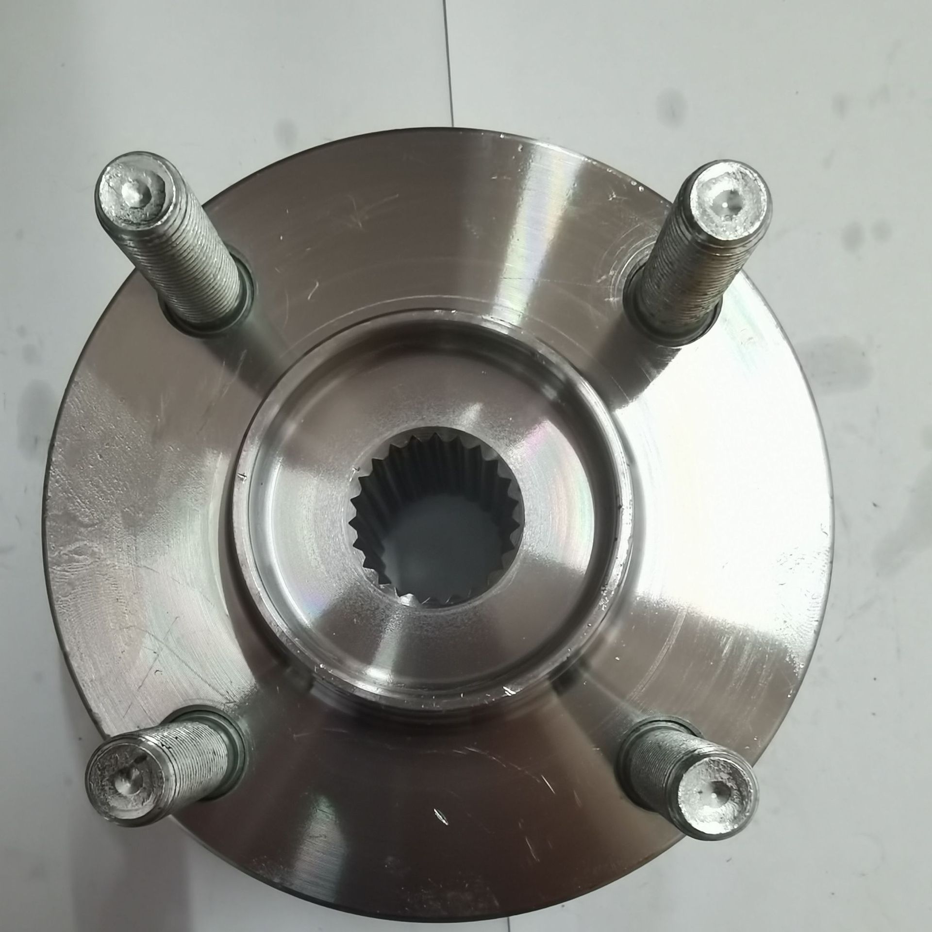 厂家供应 OE S21-3001017 汽车前轮壳轮毂单元半轴突缘-阿里巴巴