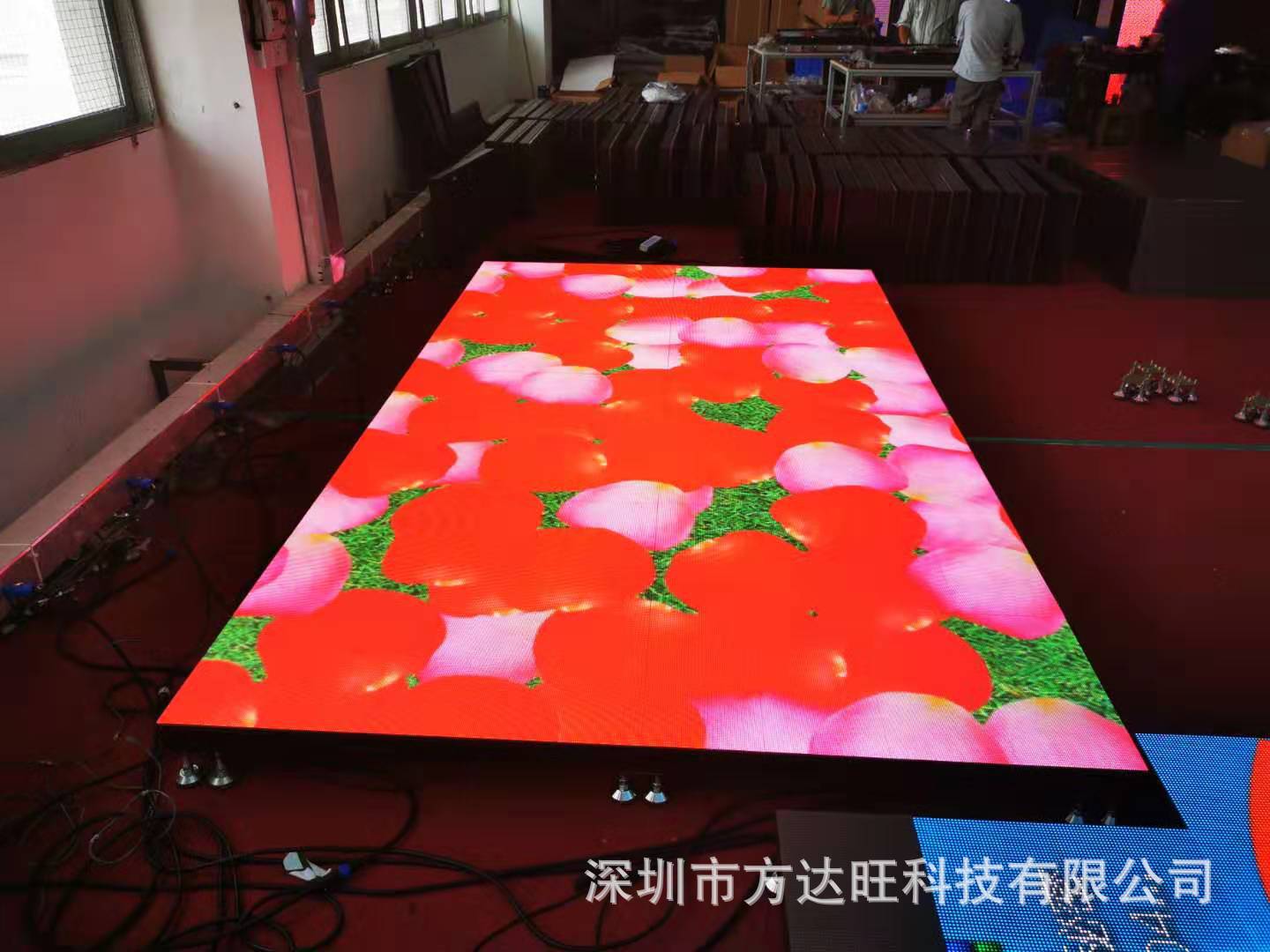 P2.976P3.91P4.81P5.2led地砖屏全彩互动地砖屏舞台酒店LED地板屏-阿里巴巴