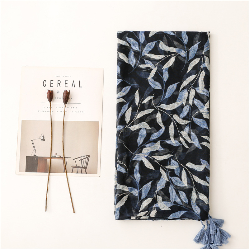 素雅日系小清新棉麻手感围巾丝巾巴厘纱藏青底树叶子花披肩丝巾女-阿里巴巴