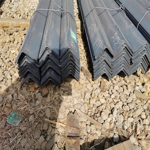 供应Q235B热轧角钢 40*40*4热镀锌角 钢 建筑结构等边角铁 可切割-阿里巴巴