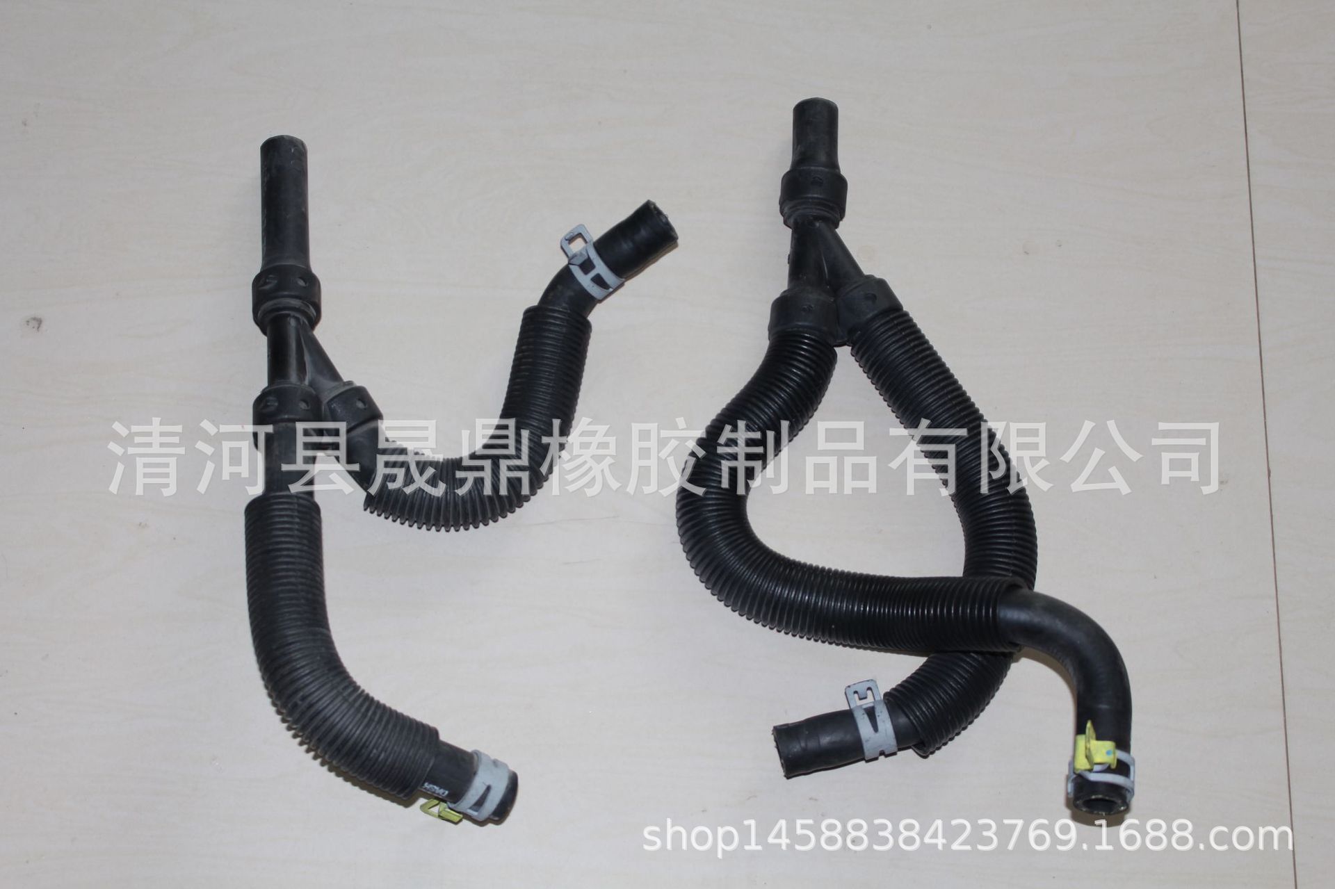 适用于JEEP指挥官5.7L 切诺基3.0水箱水管 55038121AC 55038121AD-阿里巴巴