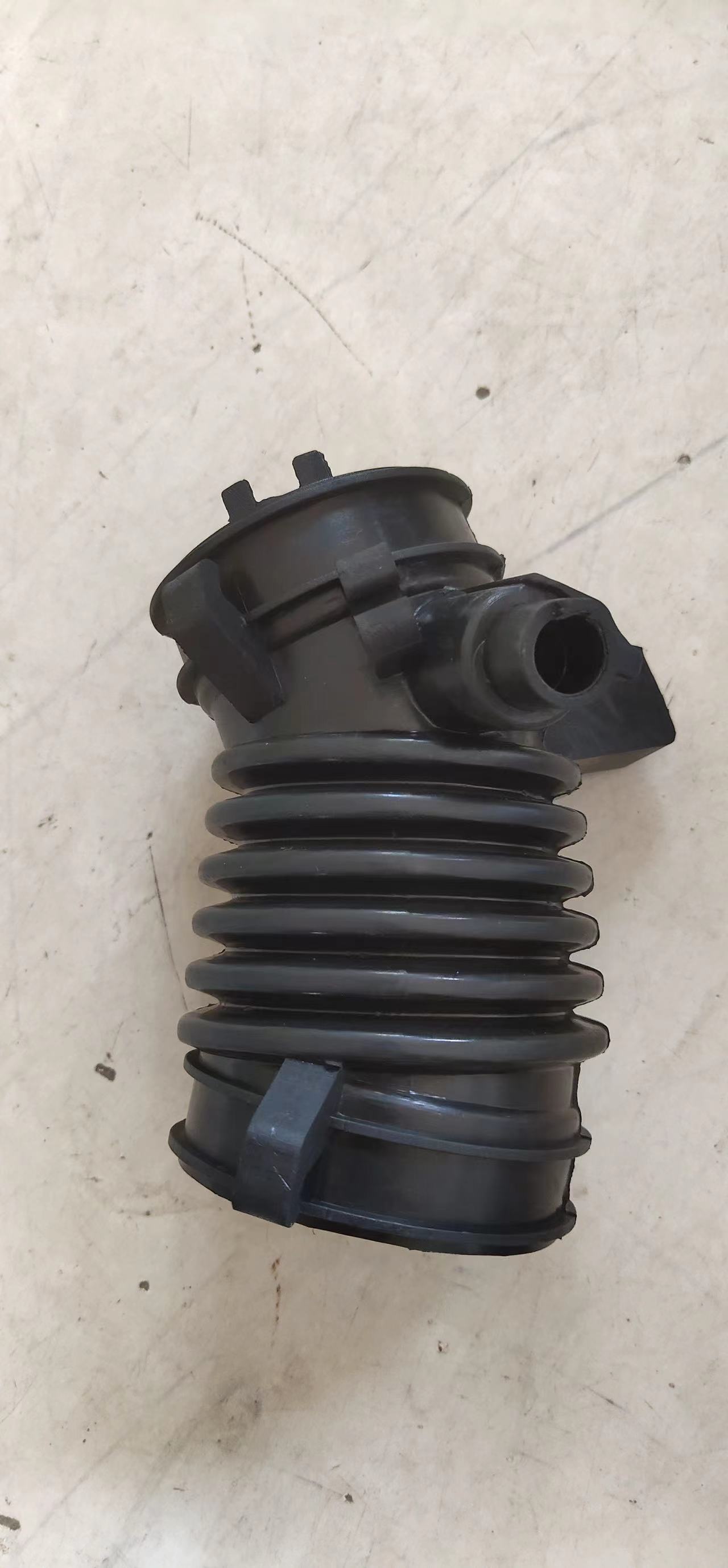 17226-51B-000.17228-2-A00腾越汽车管路进气管增压器软管-阿里巴巴