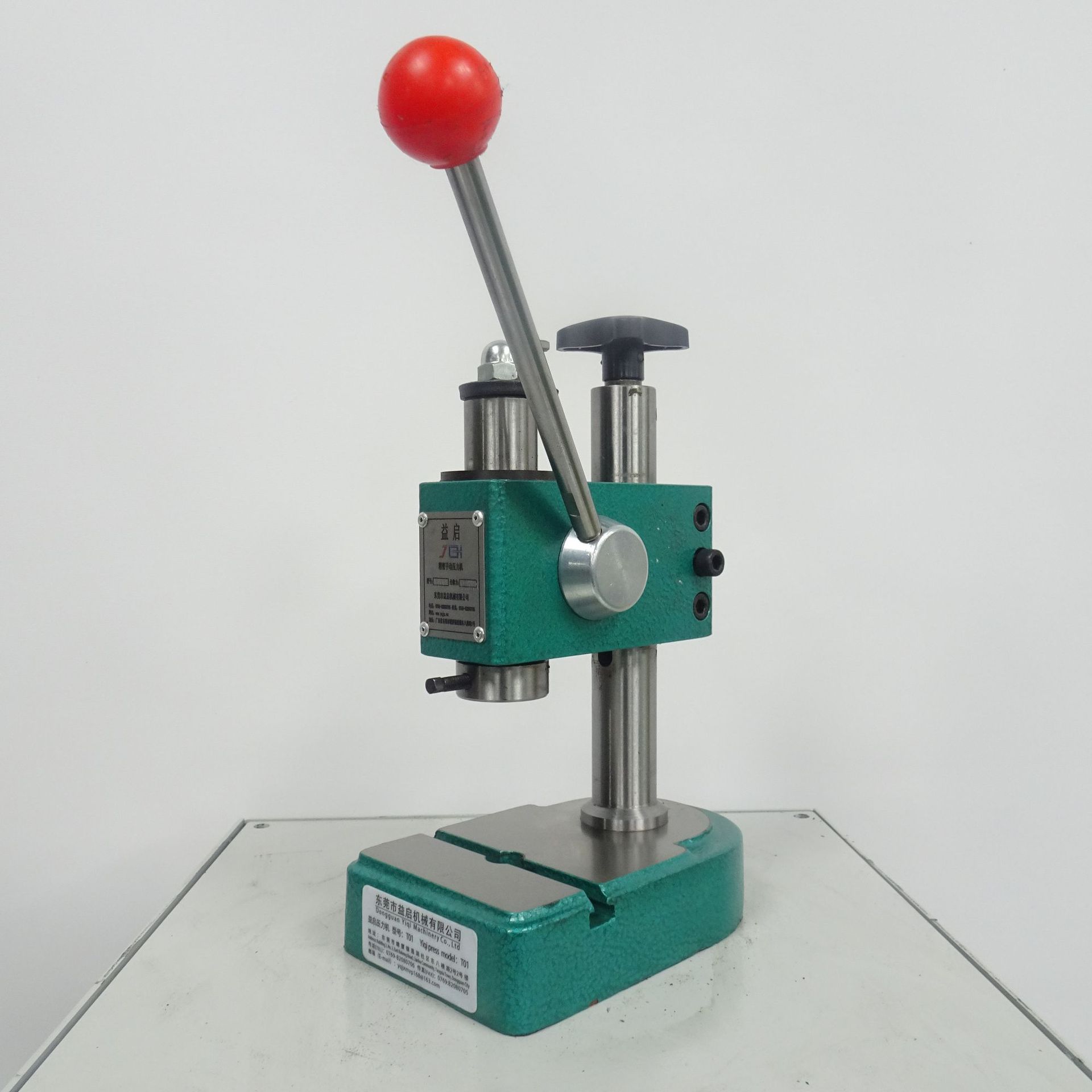 厂家直供600kg小型台式精密手动压力机 单柱杠杆式手板压床手啤机-阿里巴巴