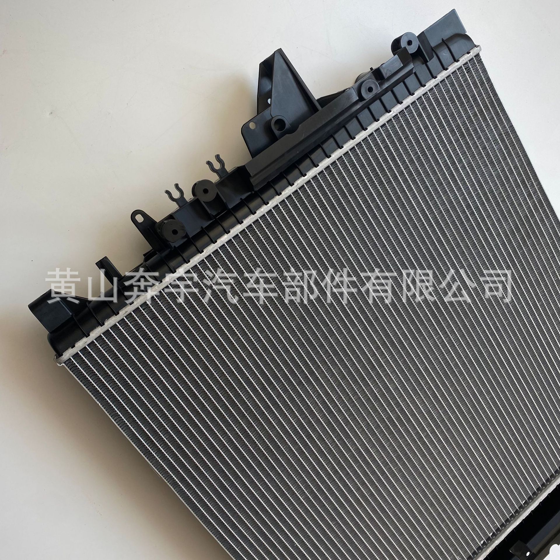 汽车散热器 OE:LR021777水箱钎焊厂家直销-阿里巴巴