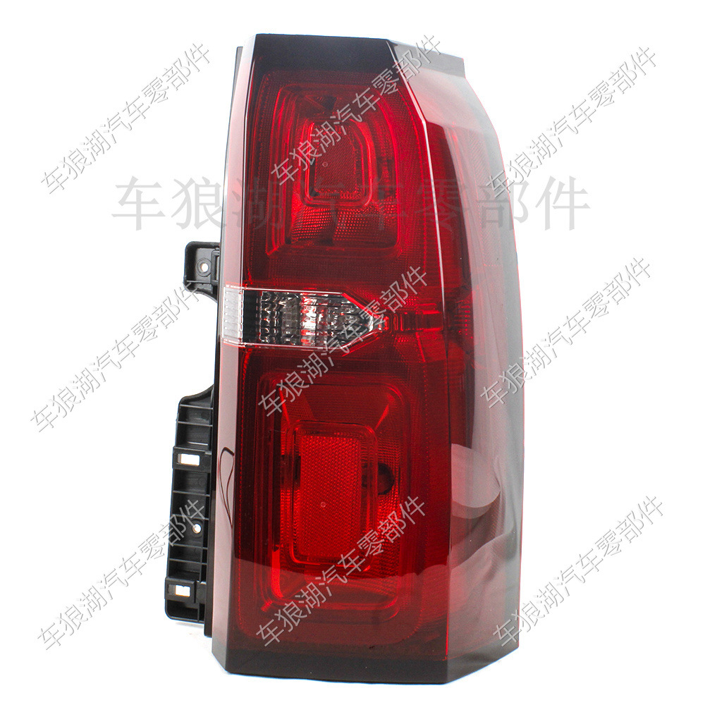 适用通用雪佛兰萨博班 Chevrolet Tahoe Suburban 2015-20 后尾灯-阿里巴巴