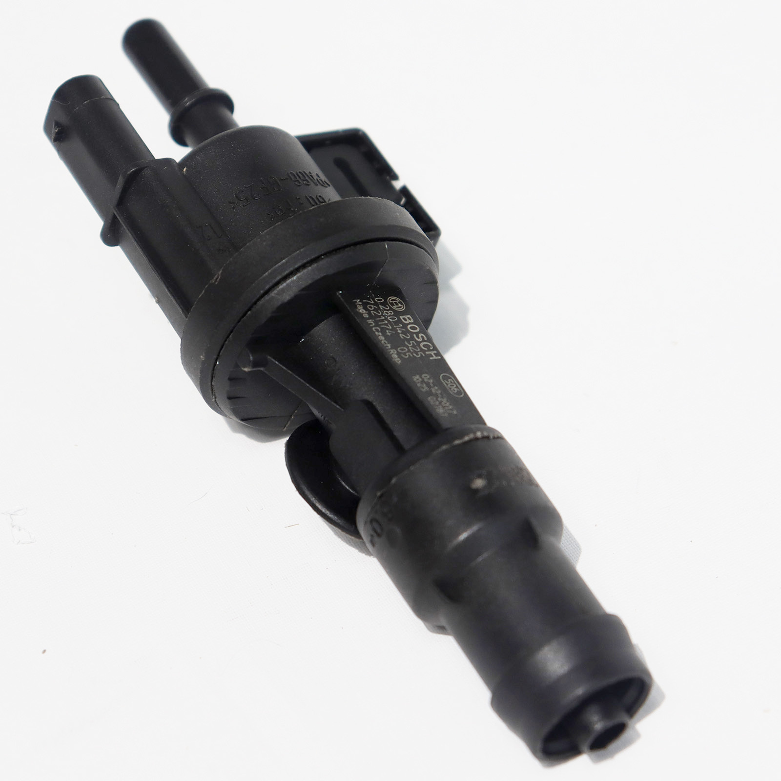 碳罐控制阀 电磁阀 适用于宝马 汽车配件 跨境批发 0280142525-阿里巴巴