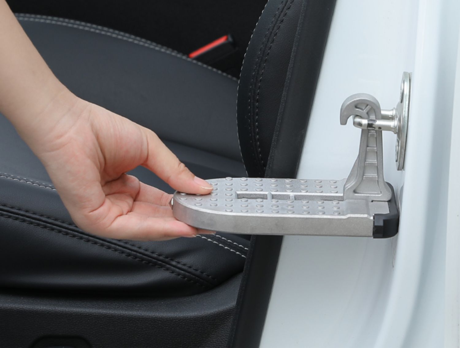 脚踏板汽车通用上车顶登高踏板金属防滑脚蹬多功能破窗器攀爬器梯-阿里巴巴