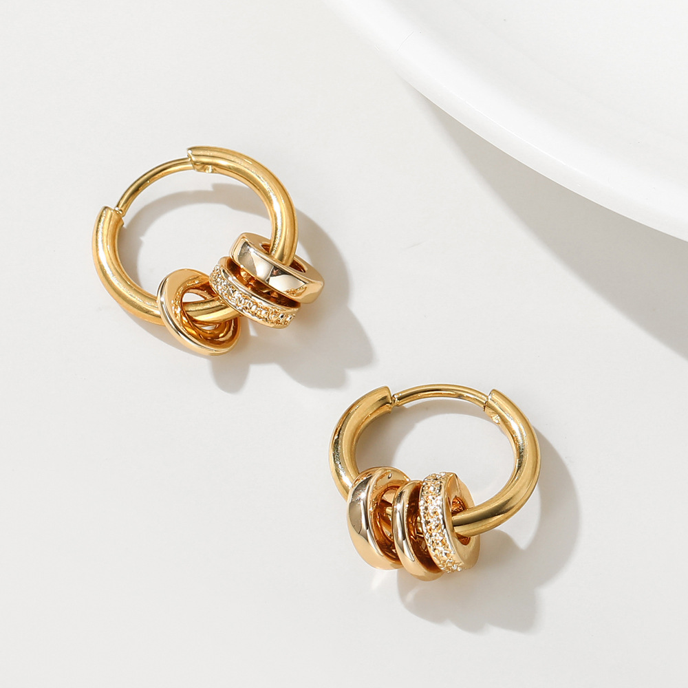 轻奢风环形吊坠耳扣女式18K镀金不锈钢新款耳环跨境INS风钛钢耳饰-阿里巴巴