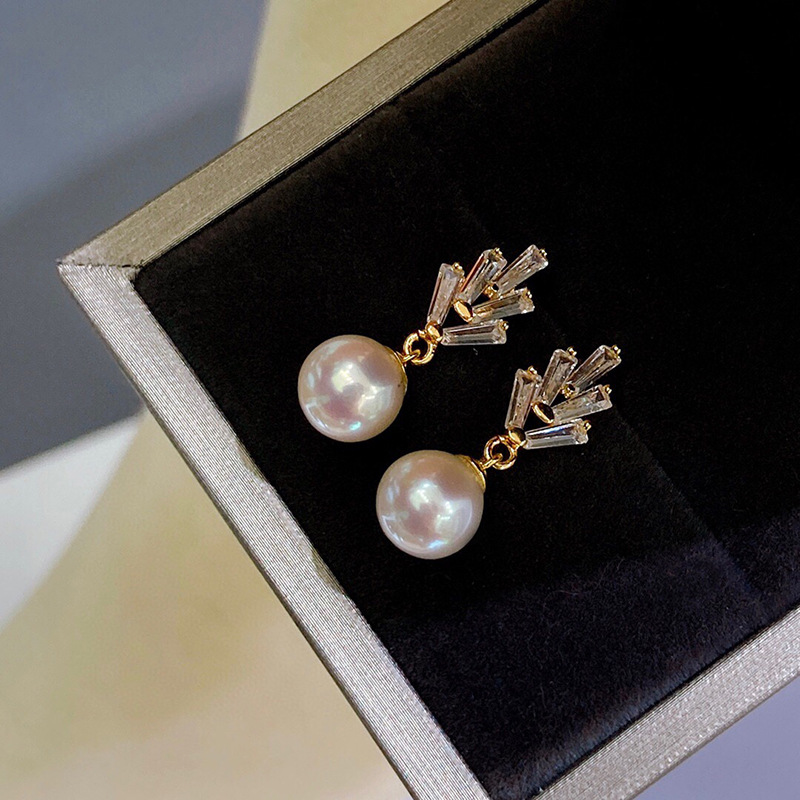 日韩新款天然淡水珍珠耳钉ins高级感14k注金镶嵌水晶耳钉s925银针-阿里巴巴