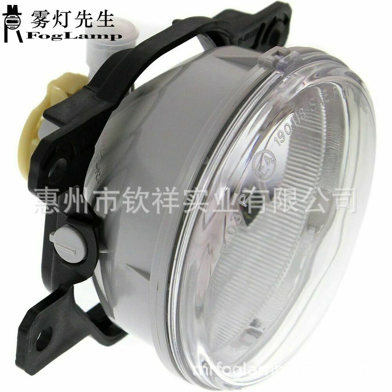 适用斯巴鲁XV翼豹Impreza前杠雾灯卤素雾灯总成日行灯84501FJ000-阿里巴巴