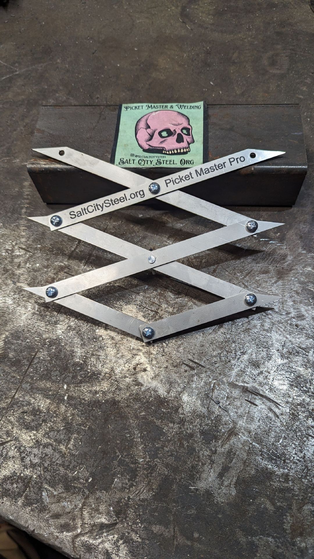 跨境爆款 Picket Master Pro 3 Point Center Finder 手持测距仪-阿里巴巴