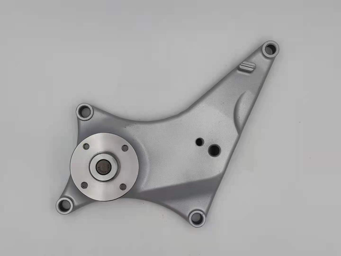 定制 汽车水泵VQ40 风扇支架 21046-EA200-阿里巴巴