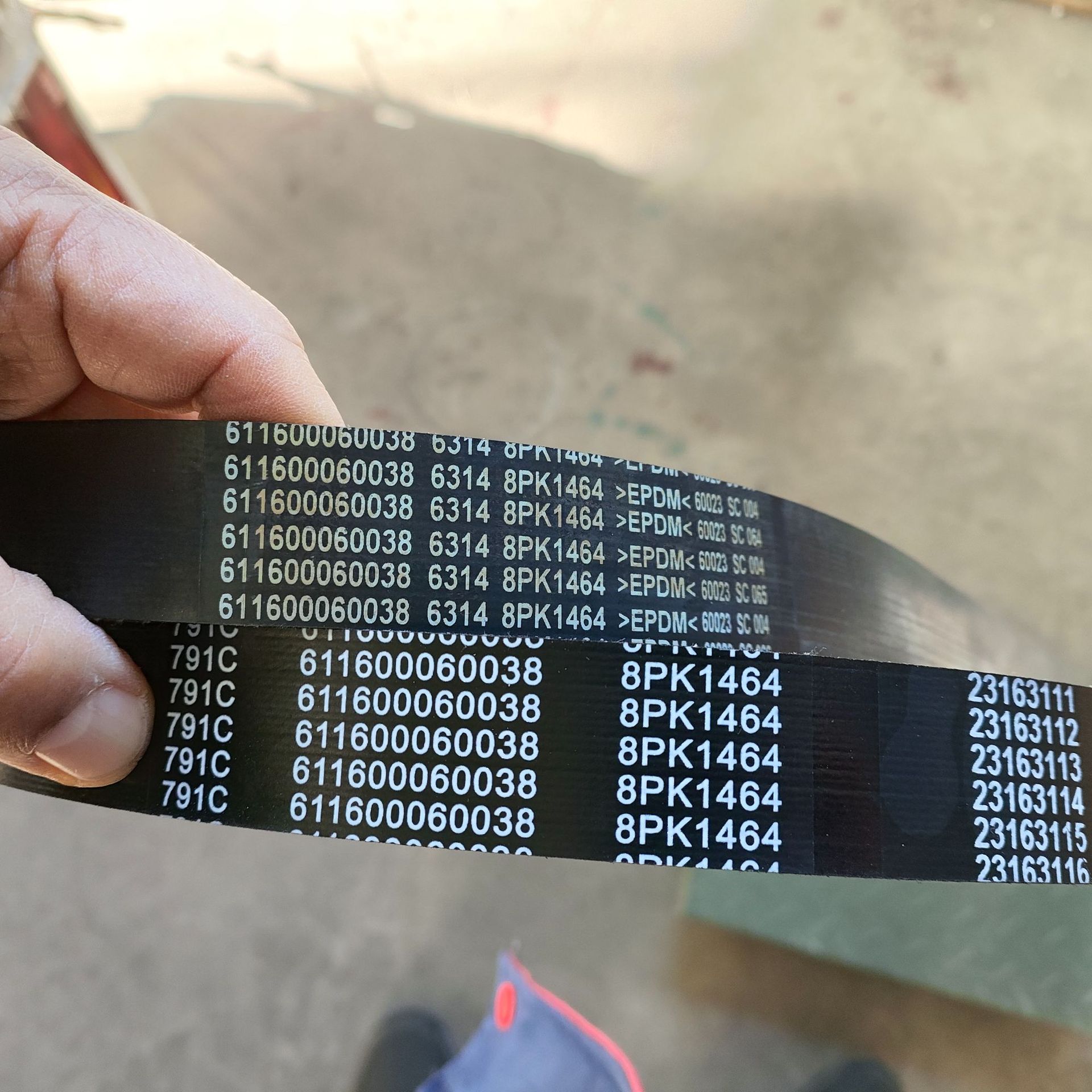 612600090682 8PK950 皮带 传动皮带 潍柴原厂多楔带 原厂皮带-阿里巴巴